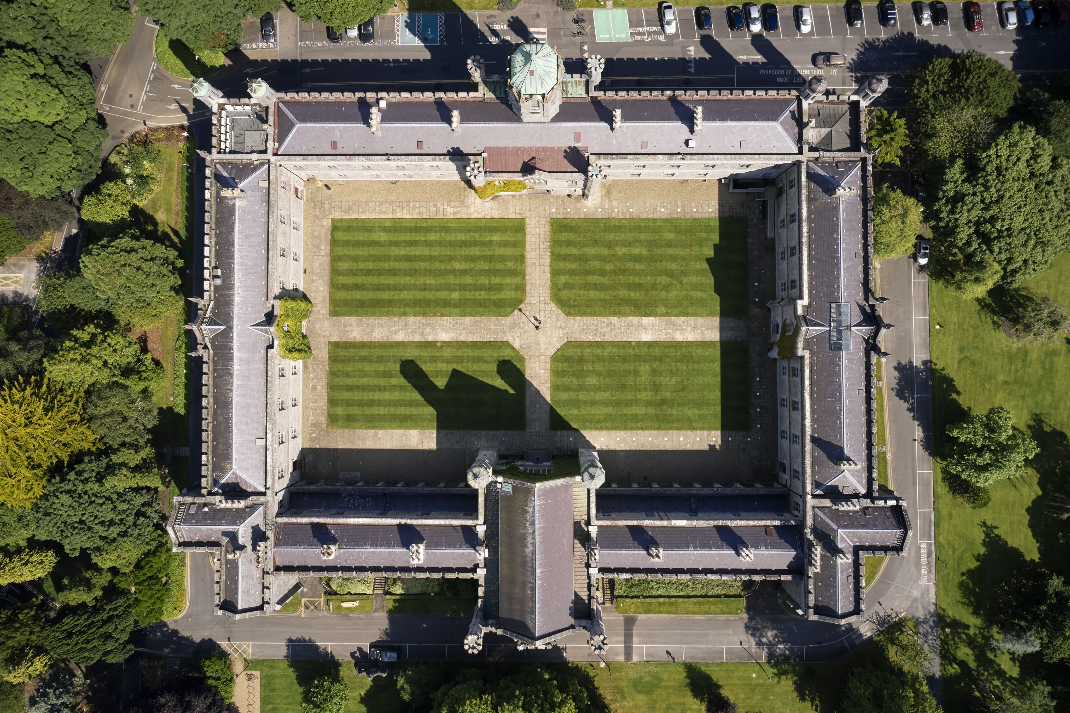 Student Hub: College of Science & Engineering